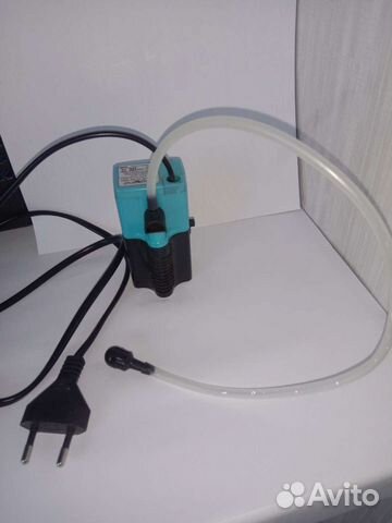 Фильтр воды в аквариуме