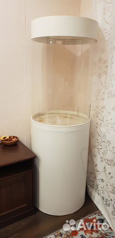 Цилиндрический аквариум