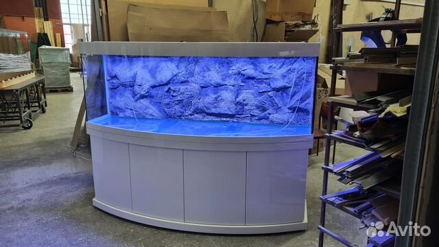 Аквариум панорамный 900 литров белый